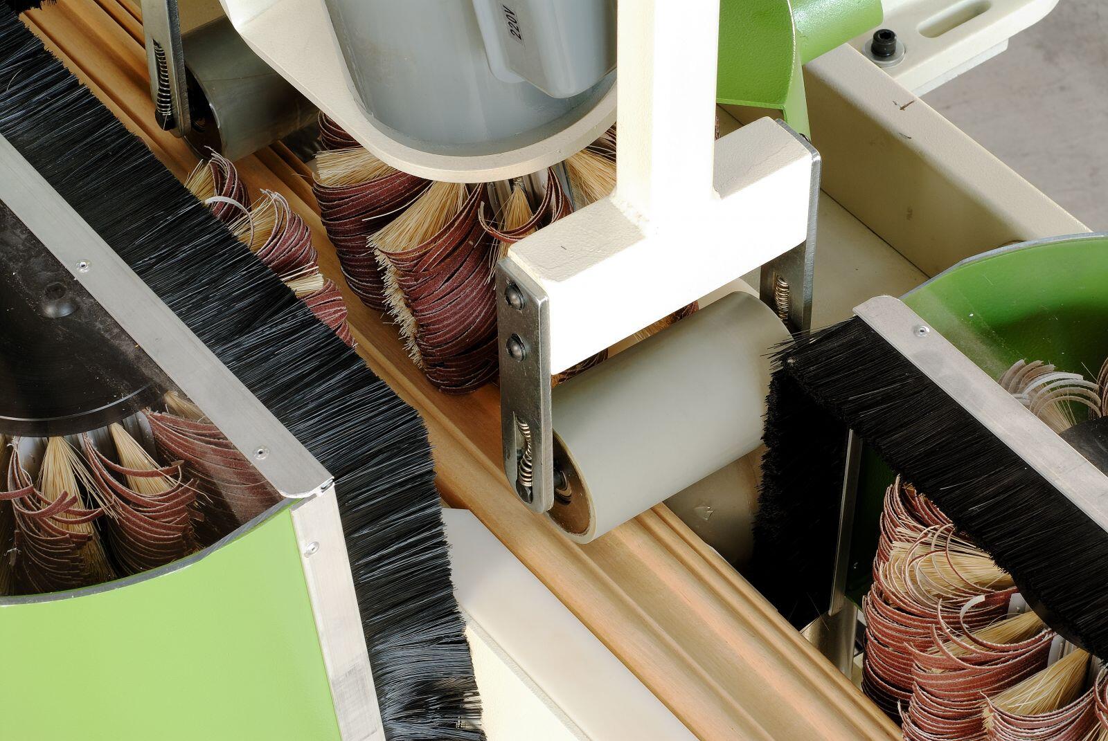 WOODMAN Moulding Brush Sander (5 Heads), 50% OFF